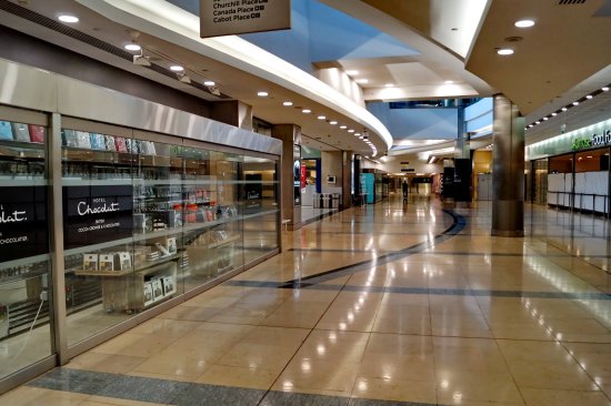 Canary Wharf Pier - Uber Boat by Thames Clippers
